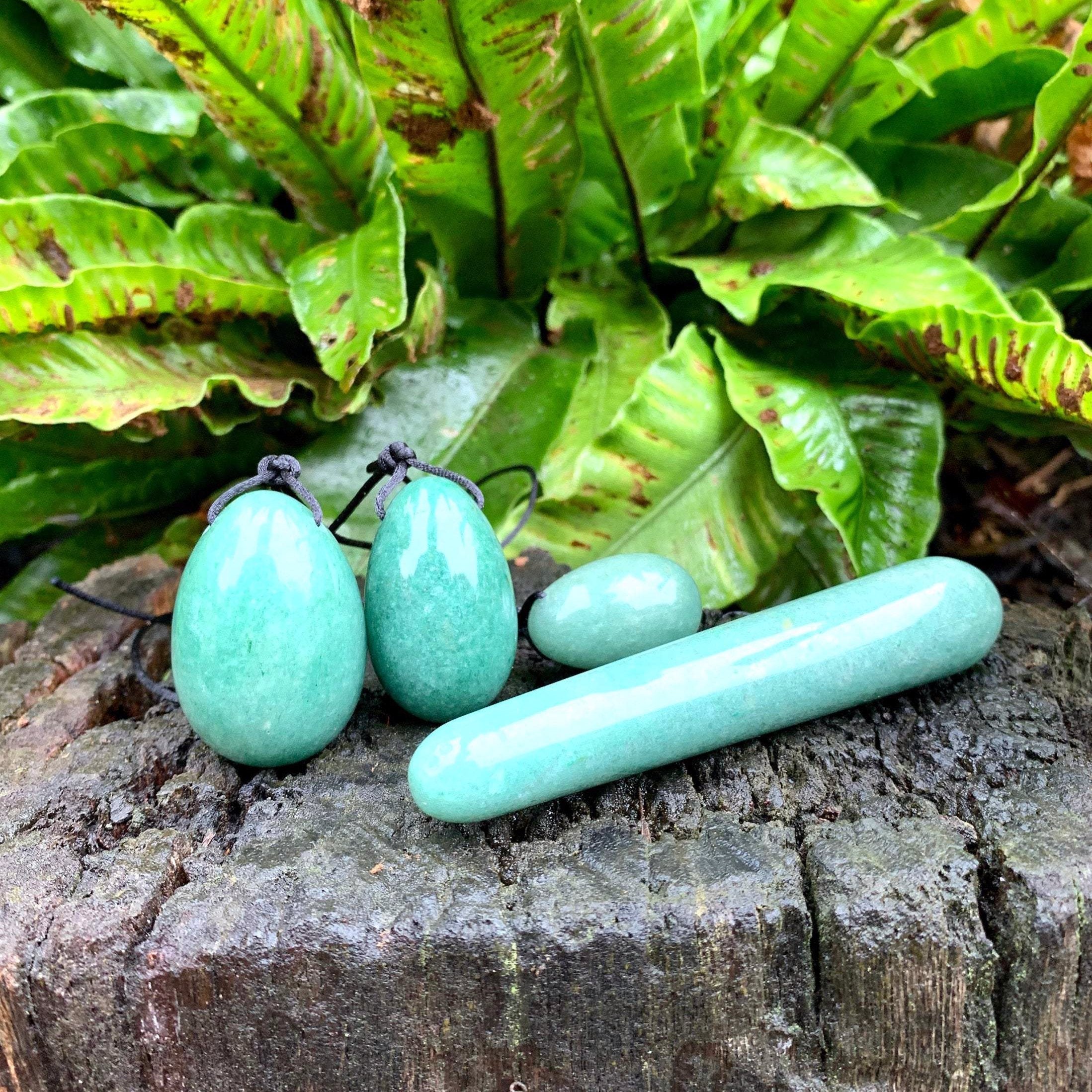 Green Aventurine Yoni Egg Set and Yoni Wand – Yoni Gem Stones